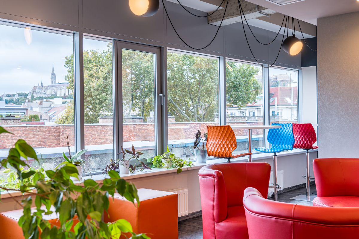 How Office Temperature Affects Productivity | Workplace Climate Tips